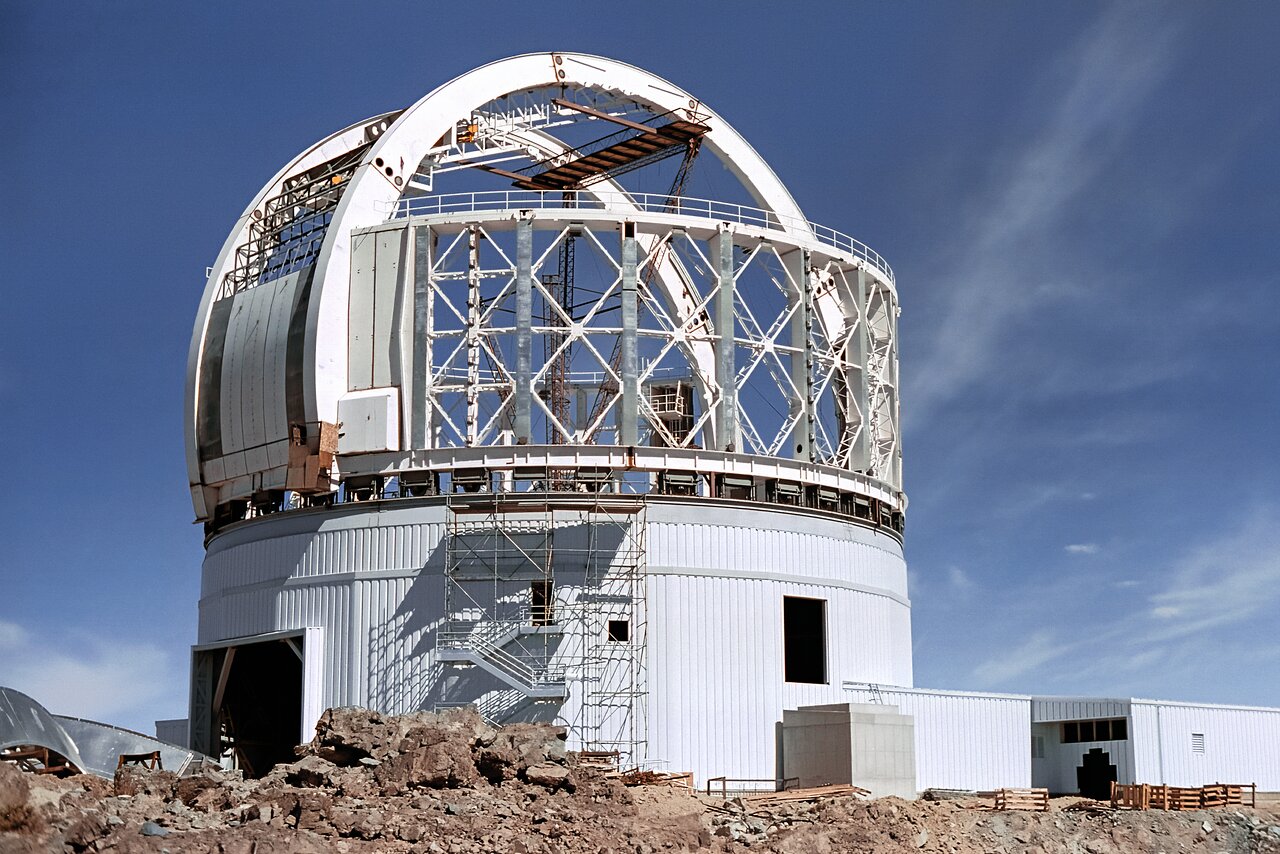 Building Gemini South | NOIRLab