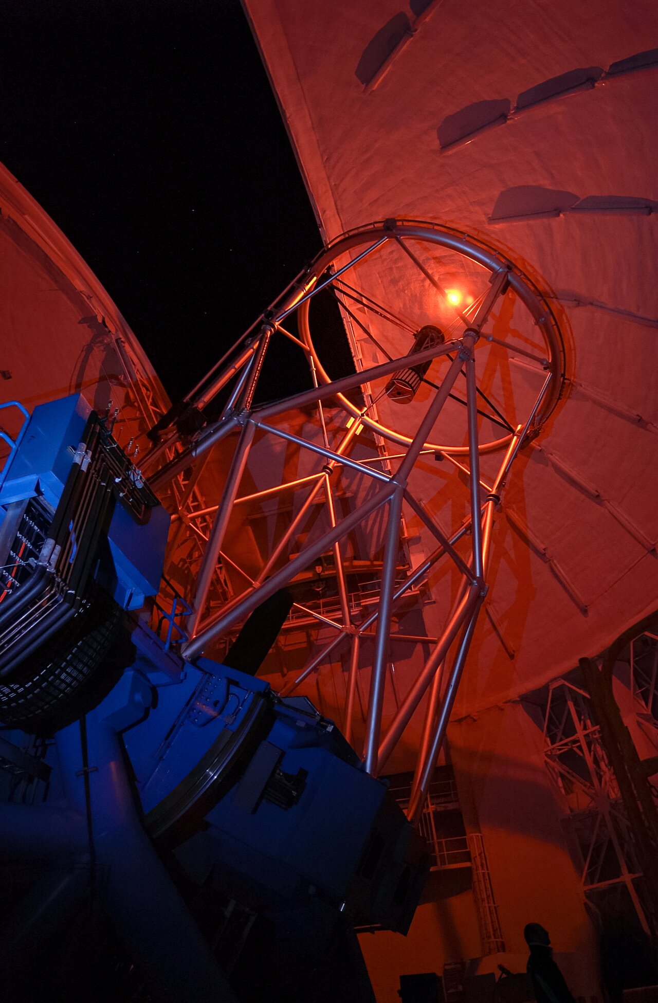 Gemini North's Laser Guide Star system | NOIRLab