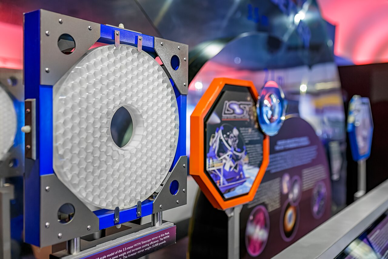 KPNO Visitor Center Telescope Model | NOIRLab