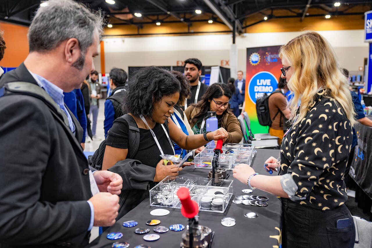 AAS 247 NOIRLab Booth | NOIRLab
