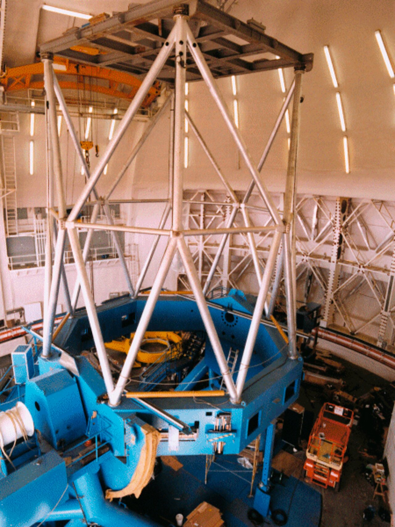 Continuing installation of the northern telescope structure. May 27 ...