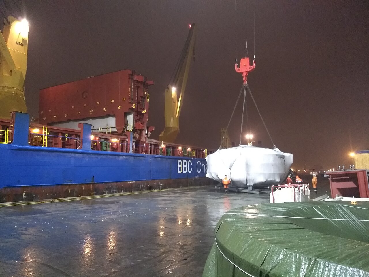 Coating Chamber loaded in Antwerp | NOIRLab