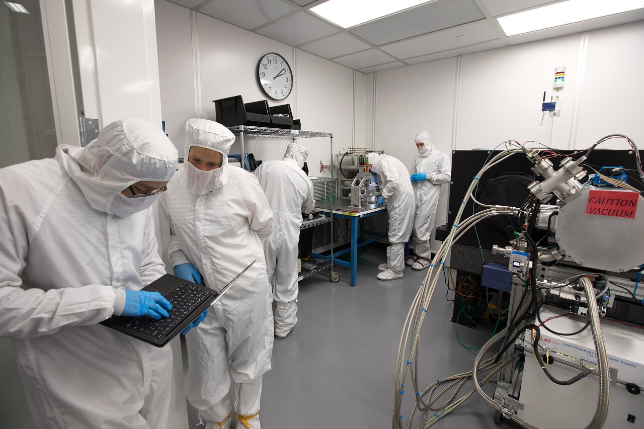 LSST Camera's First Sensor Array Arrives | NOIRLab